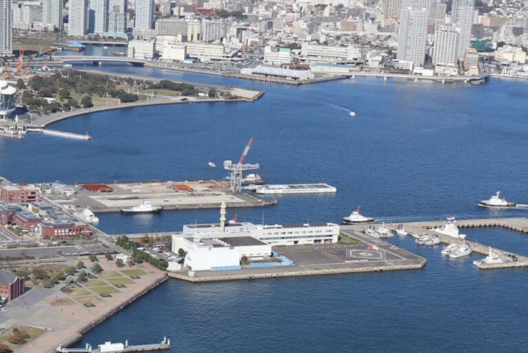 横浜港案内 - 一般社団法人 横浜港振興協会